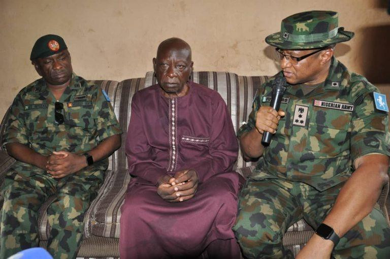 Chief of Army Staff donates N2m to ailing veteran actor, Samanja (photo ...