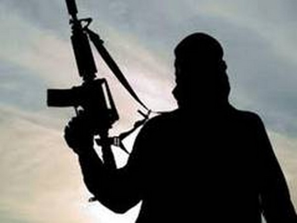 Gunmen raid immigration office in Ogbomoso, seize officers’ firearms ...
