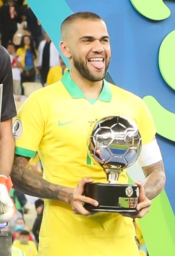Footballer, Dani Alves, accused of sexually assaulting woman after ...
