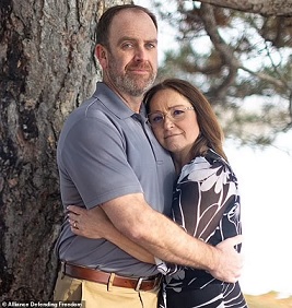 Parents sue school for assigning their daughter to share bed with boy ...