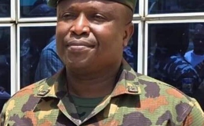 Nigerian Army General detained for allegedly diverting rice palliatives, selling military ...